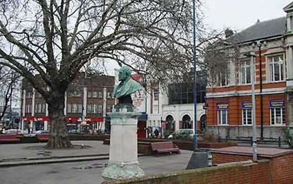 Brixton Square - To Be Or Not To Be? | Londonist