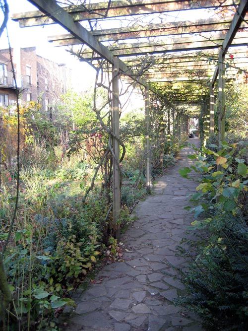 Nature-ist: Culpeper Community Garden | Londonist
