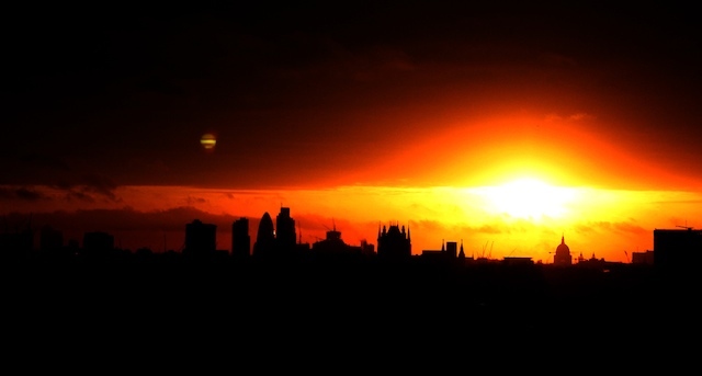 Photo of the Day: Apocalypse Sunrise | Londonist