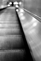 London Professor Invents Curved Escalator | Londonist