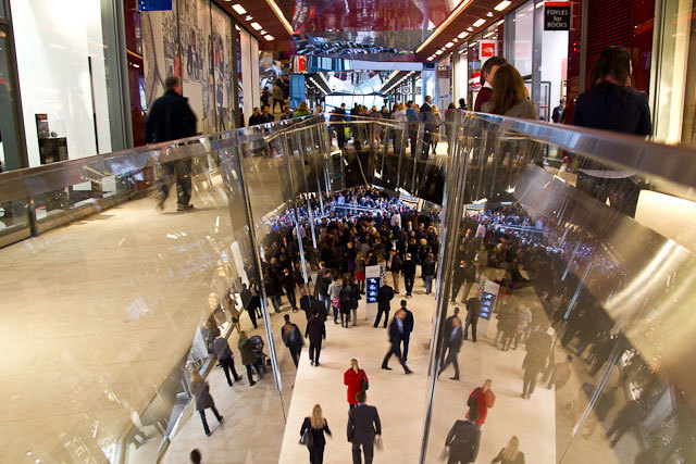 In Pictures: One New Change Opening | Londonist