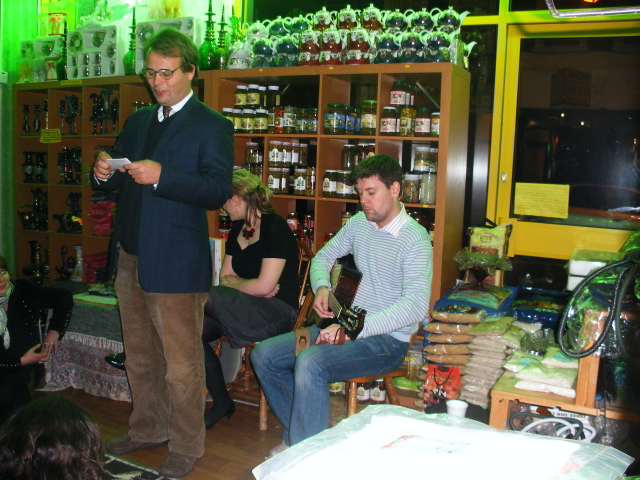 Spoken Word Review: Tall Tales @ Peckham Literary Festival | Londonist