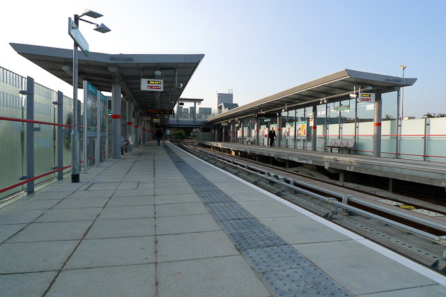 In Pictures: The New Docklands Light Railway Extension | Londonist