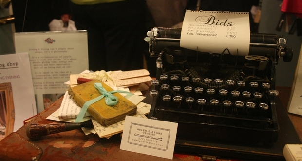 Explore The Art And Craft Of Letter Writing | Londonist