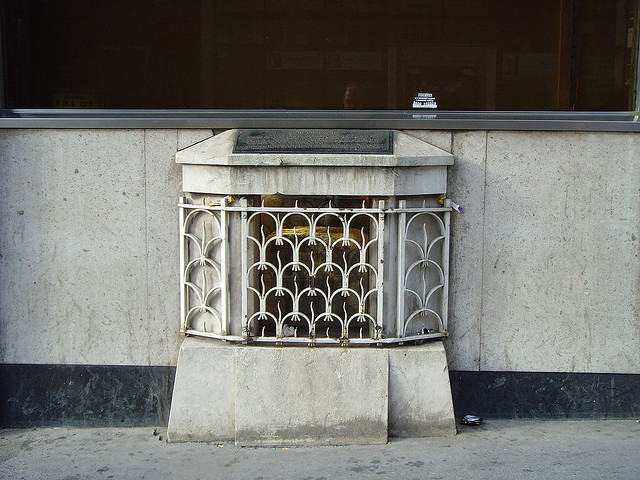 London Stone Set To Move | Londonist
