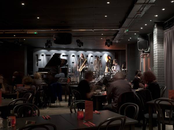 Dining Beyond Zone 1: The Hideaway | Londonist