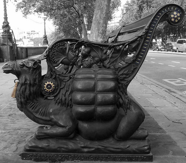 The Friday Photos: London Benches | Londonist