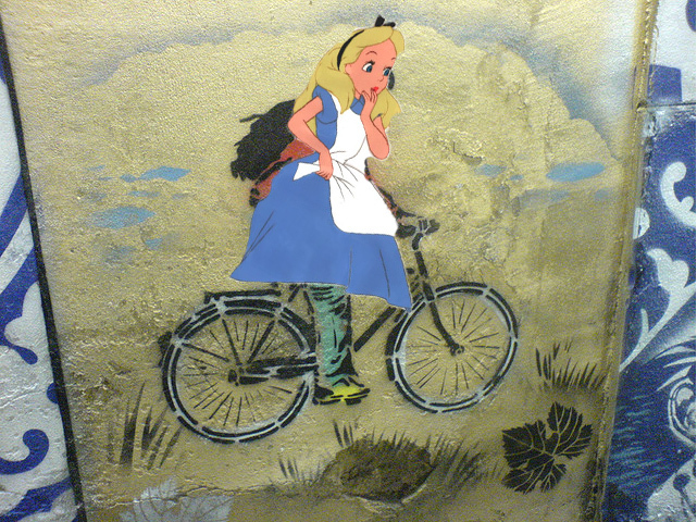Alice In Wonderland Bike Tours, Anyone? | Londonist