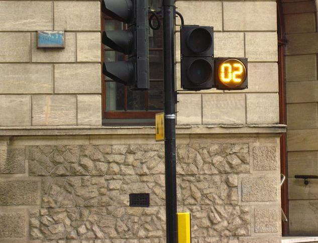 Pedestrian Countdown Now At Stratford Station | Londonist