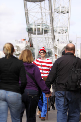 Where's Wally Lights Up The London Eye | Londonist