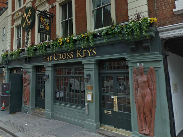 Historic Chelsea Pub Attracts Squatters | Londonist