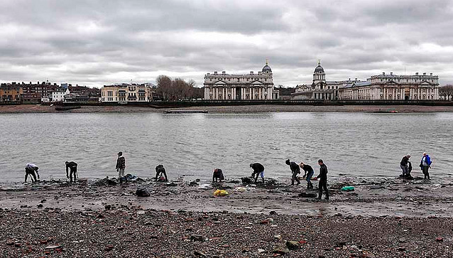 The Friday Photos: Cleaning London | Londonist