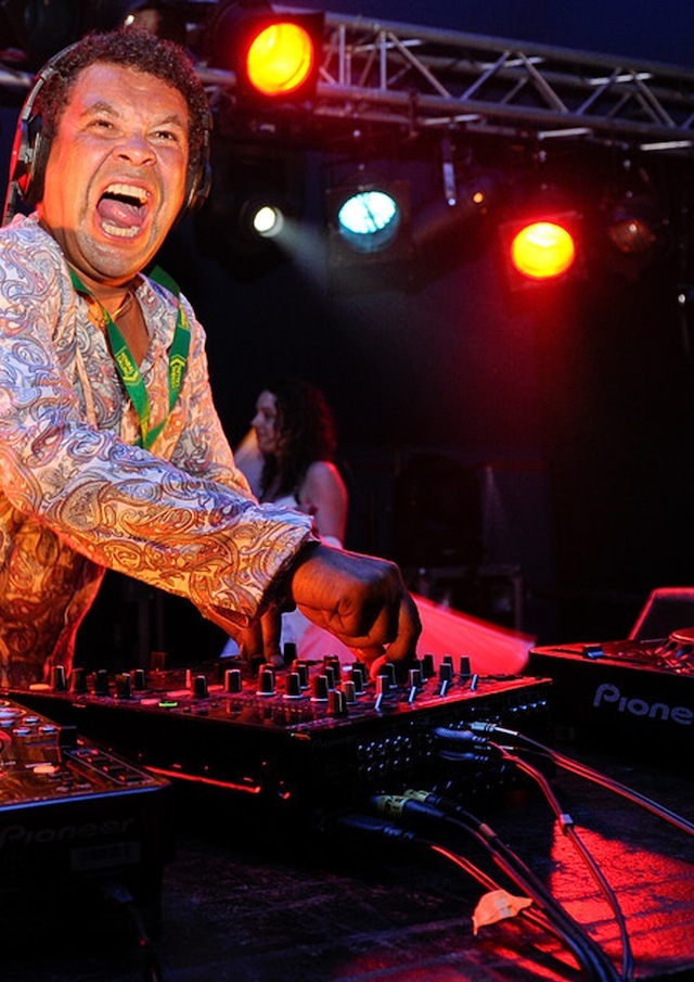 Christmas: The Craig Charles Funk and Soul Boat Party | Londonist