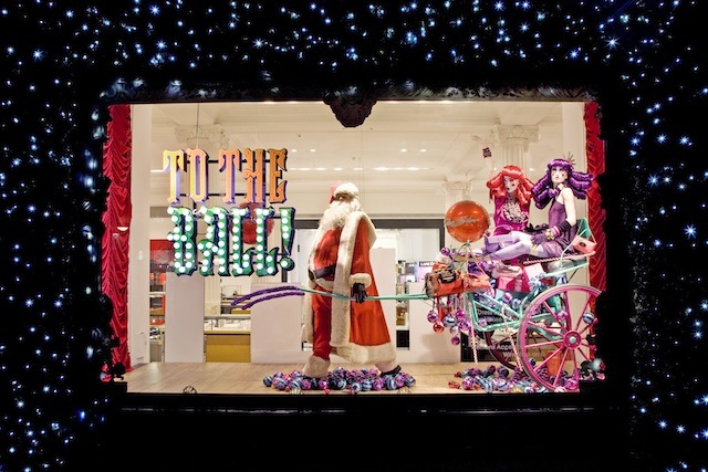 Selfridges Christmas Windows: A Recent History | Londonist