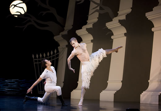 Matthew Bourne’s Swan Lake Rocks Sadler’s Wells | Londonist