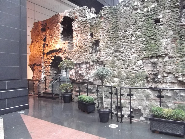 London's Best Ruins | Londonist