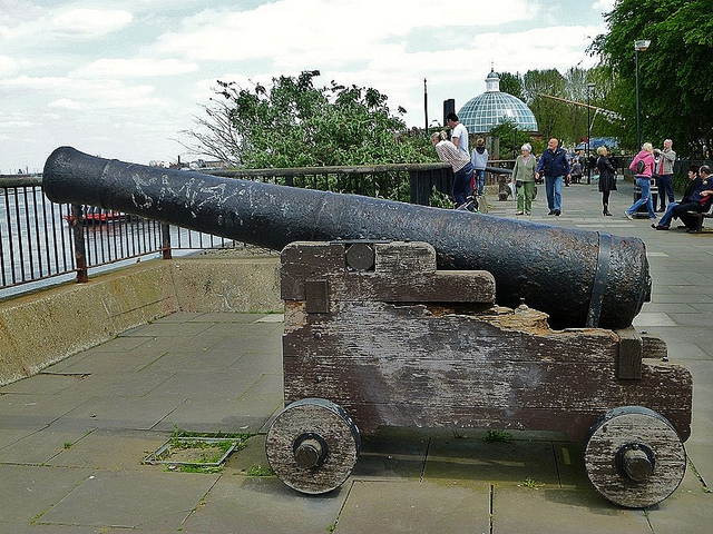 In Pictures: 21 Guns Of London | Londonist