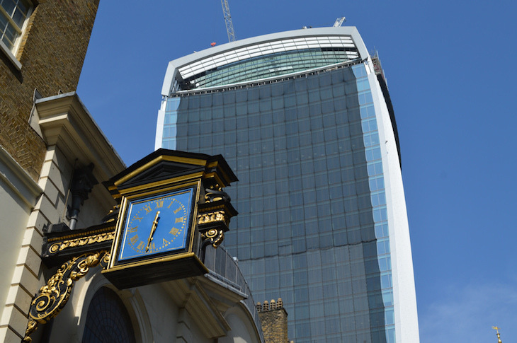 Walkie Talkie Wins Crappy Building Award | Londonist