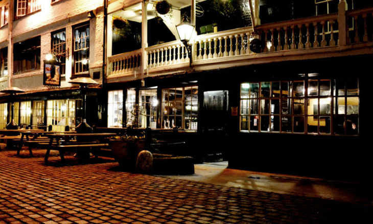 The 10 Best London Pubs For A Secret Rendezvous | Londonist