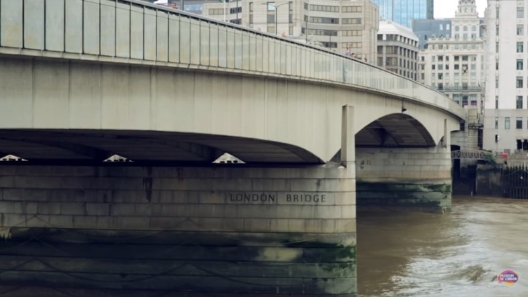 Video: How To Experience Three London Bridges In One | Londonist