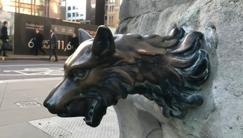 Does This Aldgate Pump Mark The Start Of London's East End? | Londonist