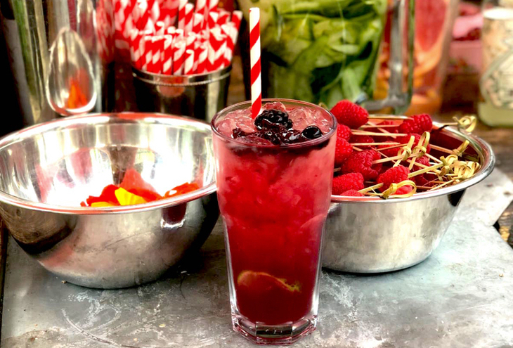 Make The Most Of This Secret Cocktail Garden Before Winter Hits | Londonist