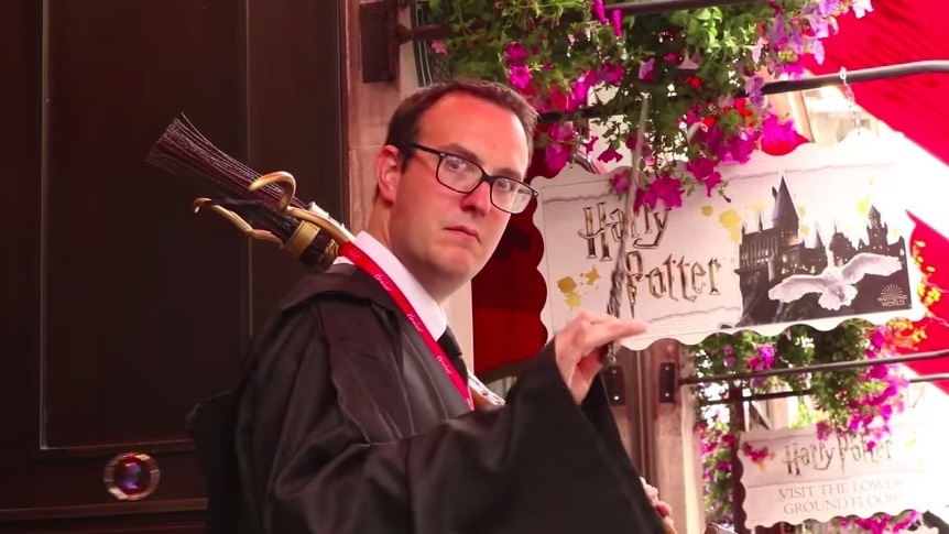 Shopardium Quickiosa! A Brand New Harry Potter Floor Has Magically ...