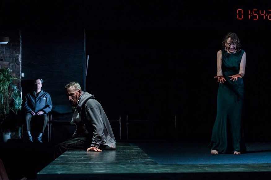 Polly Findlay's Macbeth: A Hit-And-Miss Homage To Horror At Barbican ...