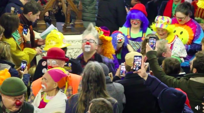 This May Just Be The Weirdest Church Service You'll Ever Go To | Londonist