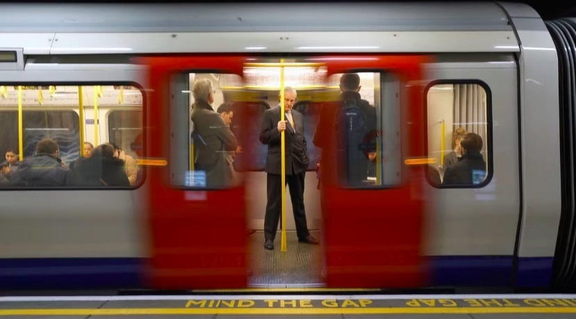 Mind The Snap! All Aboard For A Photographic Voyage Around The Circle ...