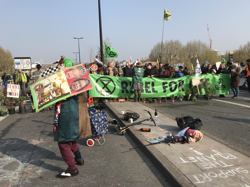 Mayor Cuts Tube Wifi As Extinction Rebellion Protests Continue | Londonist