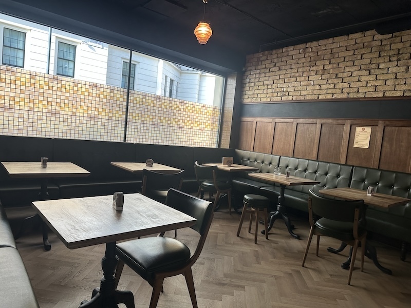 The Stranded Bar, Strand | Londonist