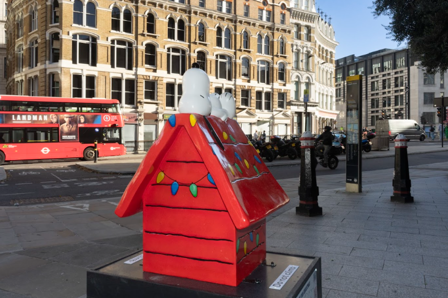 Snoopy Sculpture Trail In The Fleet Street Quarter: Christmas 2025 ...