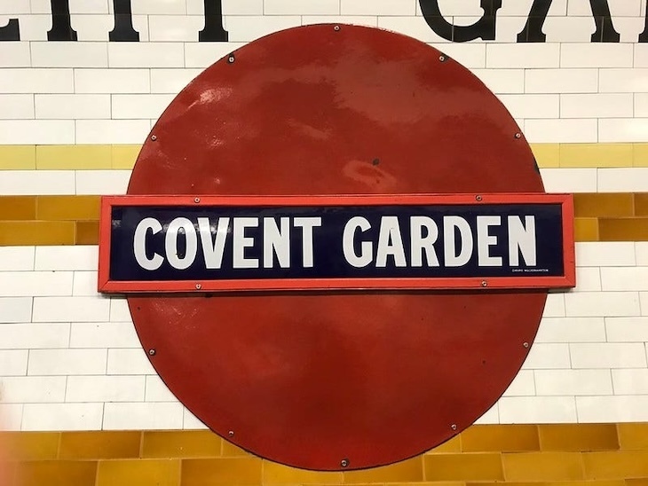 How The Tube Roundel Evolved Over 120 Years | Londonist