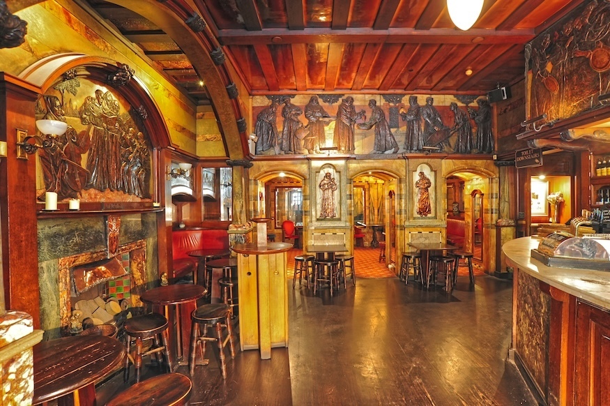 Heritage Pubs In London: This New CAMRA Book Is An Excellent Guide